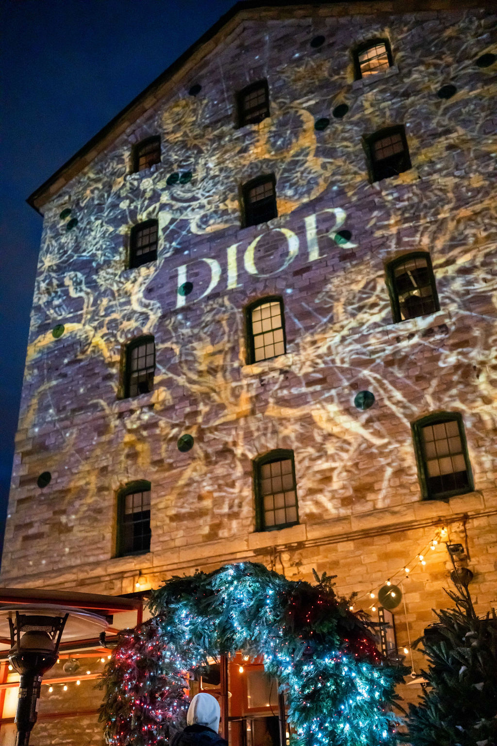 Attractions - Toronto Winter Village